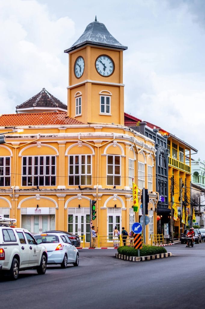 Phuket Travel Guide 2026 | Beaches, Food & Local Tips