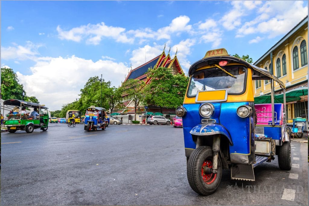 Getting Around Bangkok: Transport, Trains & Taxis