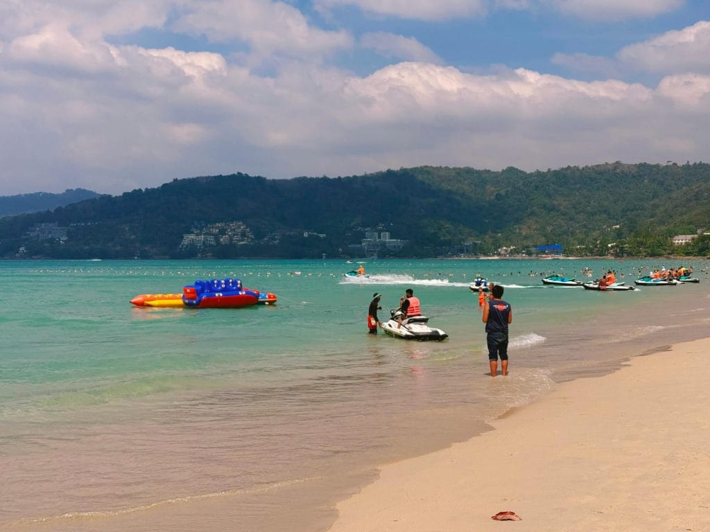 Thailand Scams Guide: 10 Tourist Traps to Avoid (2026)